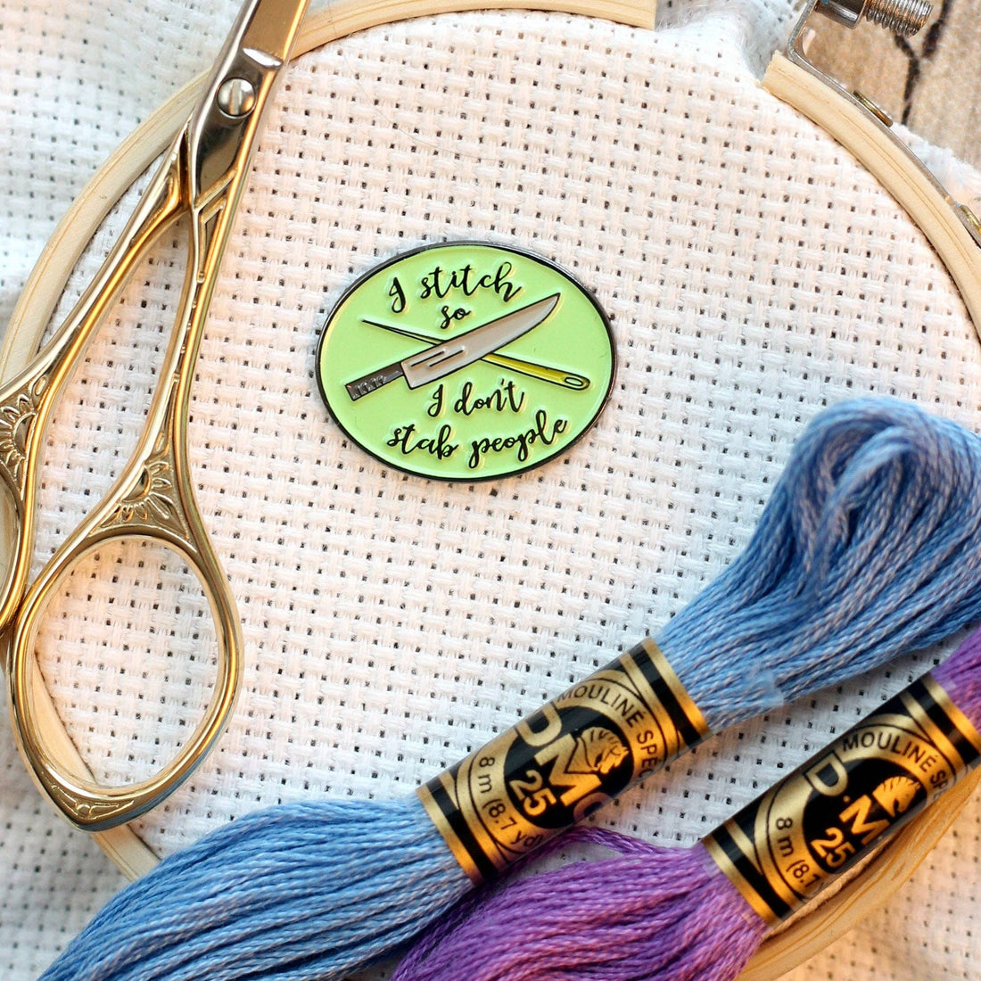 I Stitch So I Don't Stab People Needle Minder – Rita's needlepoint